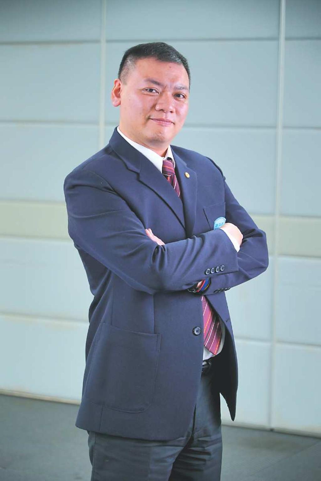 高華宇：壽險保障是首要使命 連續三年完成3W150周 - 日報 - 工商時報