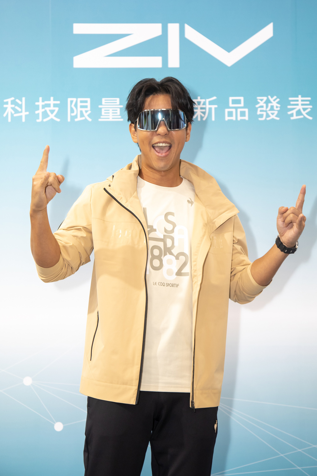 融合科技前衛 嶄新視覺饗宴 ZIV 科技限量眼鏡酷炫上市 - 商情 - 工商時報