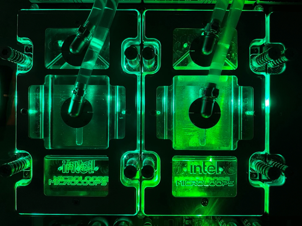 英特爾攜手邁萪持續鑽研SuperFluid先進冷卻技術 - 商情 - 工商時報