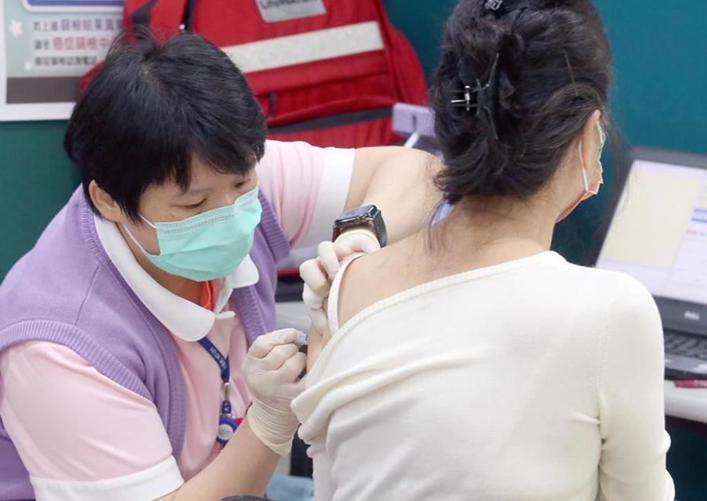 北市新冠、流感疫苗元旦開打 釋萬餘劑Novavax JN.1疫苗 - 生活 - 工商時報