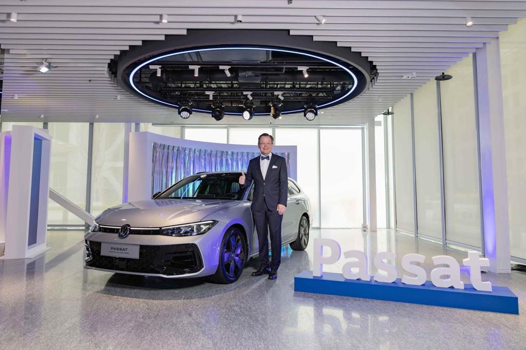 VW豪華旗艦Passat重返市場 157.8萬起上市 - 生活 - 工商時報
