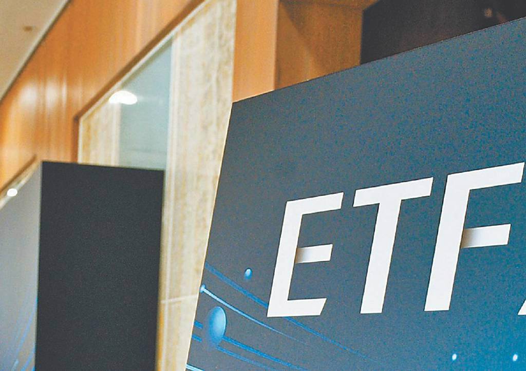 0050一拆四「爆大量」狂尬南亞科 006208怎麼辦？ 達人這樣說 - 理財 - 工商時報